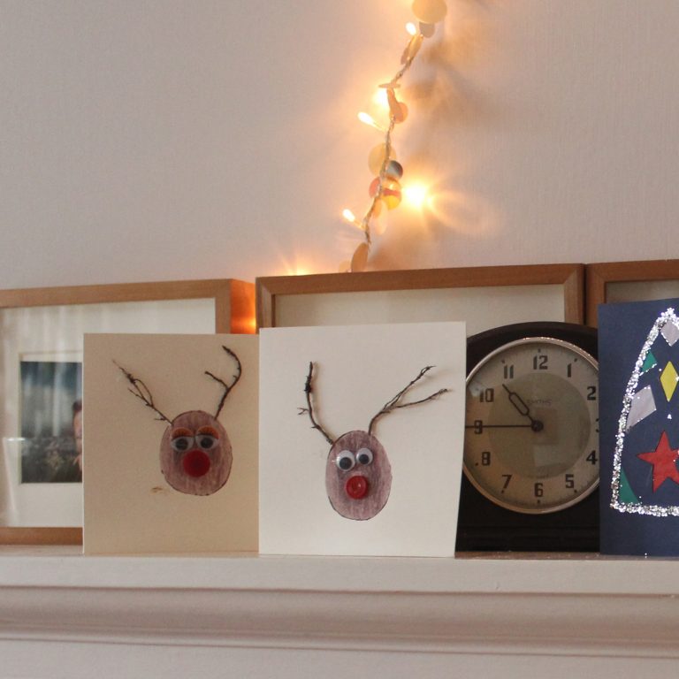 rudolph-reindeer-christmas-cards-button – KidsChaos.com
